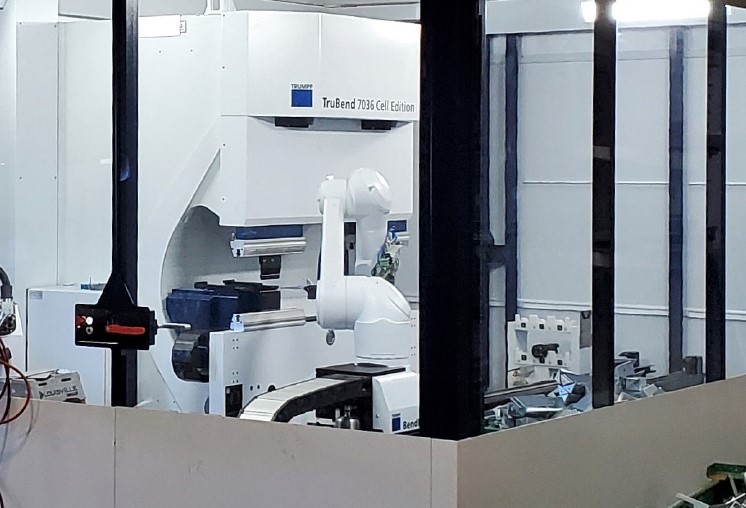 Article Raytec Case Study - Fairmont Machinery